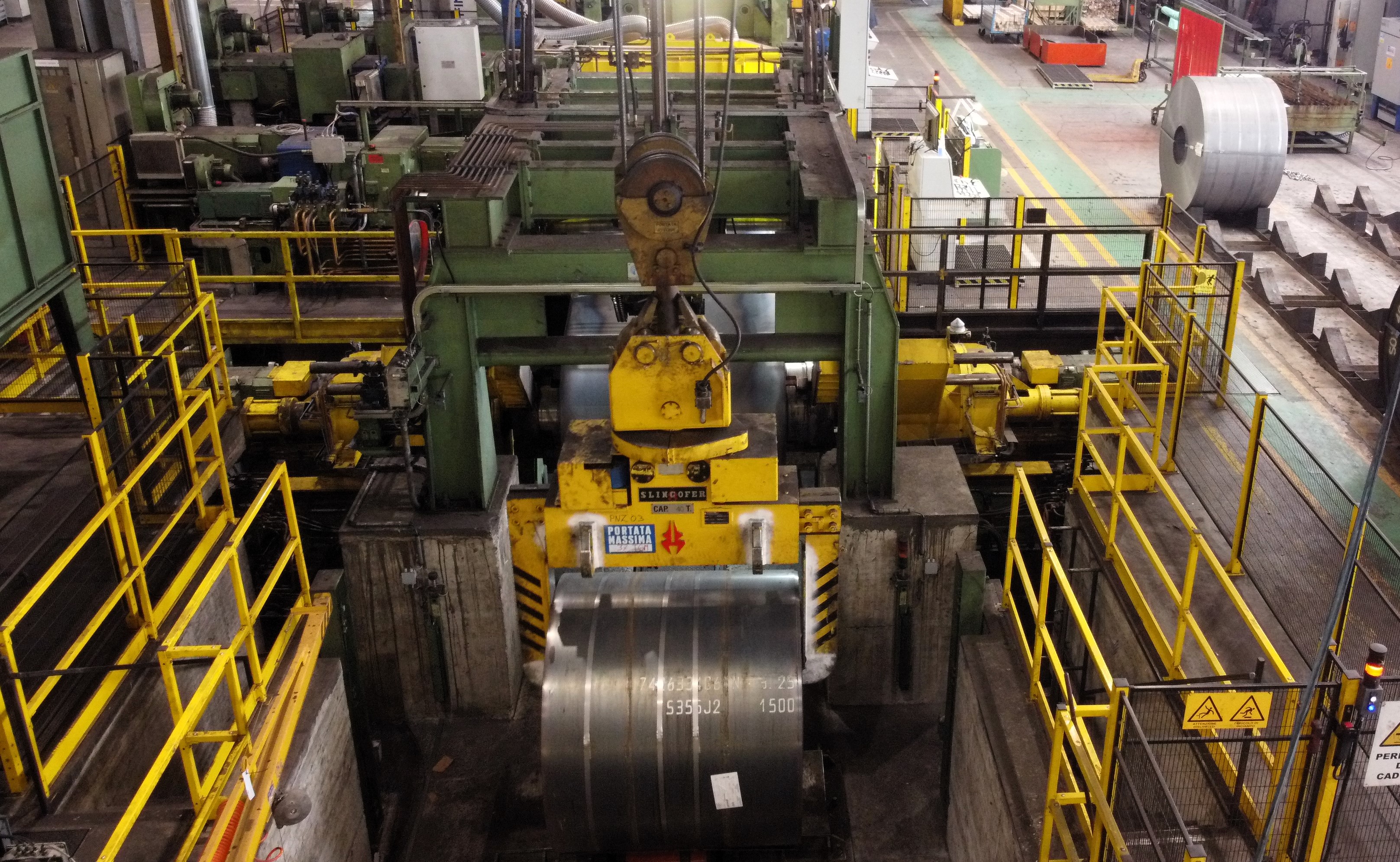 Revamping of the Cut-to-Length SP2200x6: more automation, quality and ...